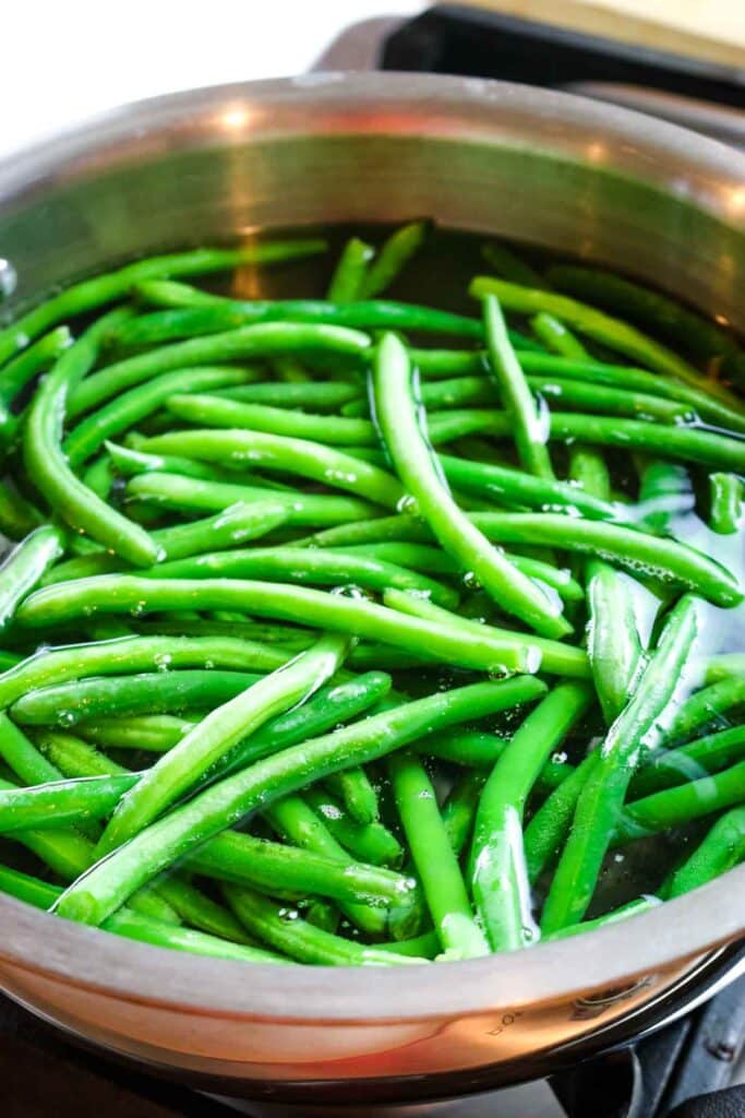 Buttery Green Beans with Garlic and Lemon - Prepare + Nourish