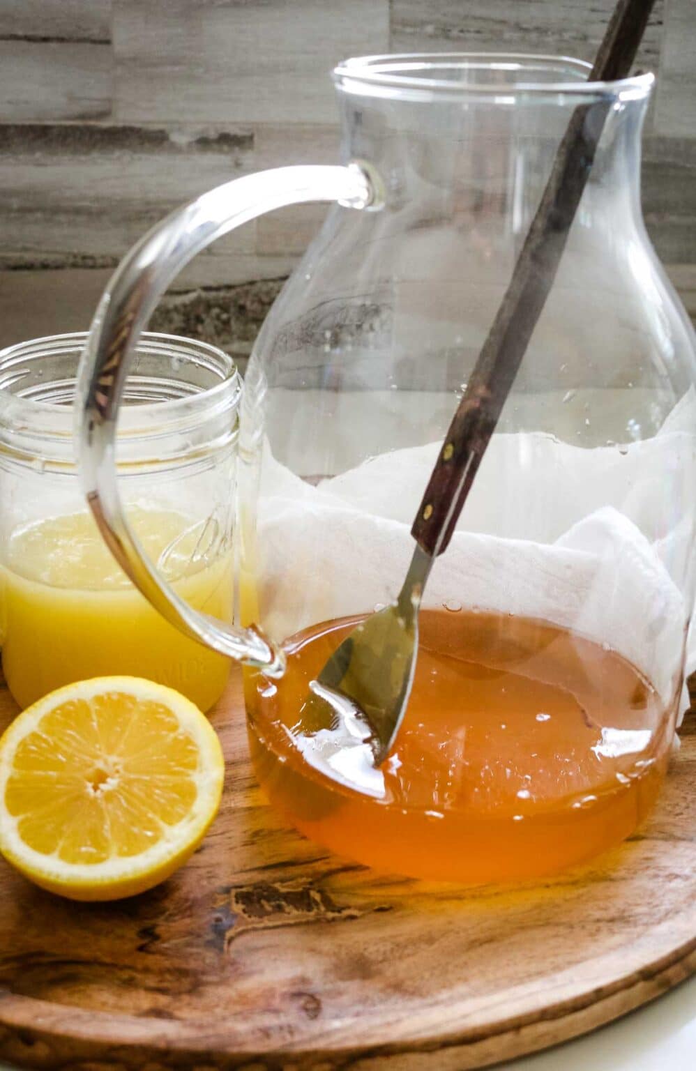 Easy Homemade Honey Lemonade Recipe (3 ingredients!) - Prepare + Nourish