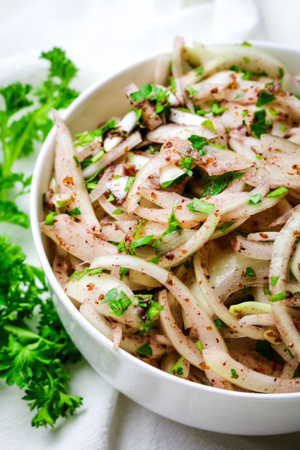 Easy Sumac Onions (Marinated Turkish Onion Salad Recipe) - Prepare ...