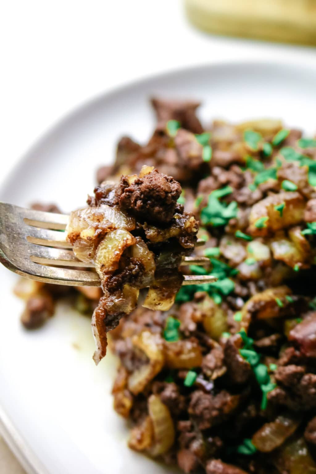 30-Minute Chicken Liver and Onions - Prepare + Nourish